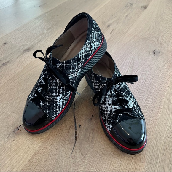 BeautiFeel | Shoes | Beautifeel Velvety Lace Up Derby Shoes | Poshmark